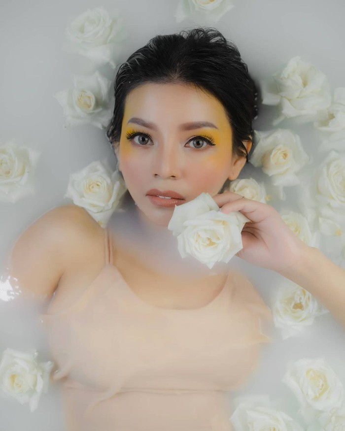 Potret Olive Lee, Ibu 3 Anak yang Dikira Kakak-kakak