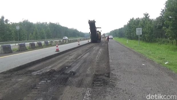 Tol Cipali Mulai Bersolek Sambut Arus Mudik Tol Cipali Mulai Bersolek Sambut Arus Mudik