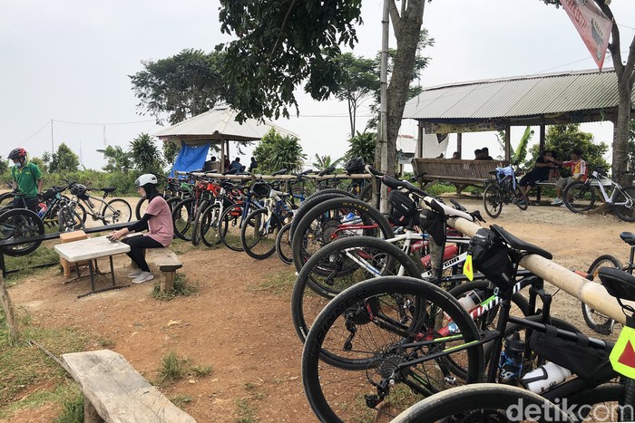Jahe Susu H. Sule, Puncak Kenikmatan Para Goweser di Bukit Hambalang