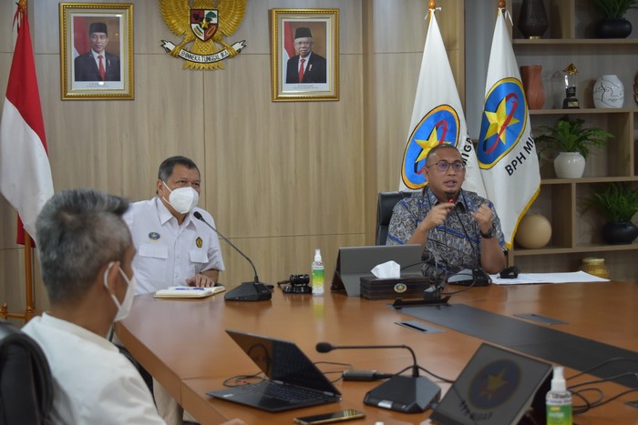 Datangi BPH Migas, Andre Rosiade Minta 2 Hal untuk Atasi Kelangkaan Solar Datangi BPH Migas, Andre Rosiade Minta 2 Hal untuk Atasi Kelangkaan Solar