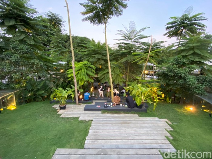 Ngopi Cantik di Tanatap Coffee Ampera yang Sejuk dan Asyik Buat Nongkrong