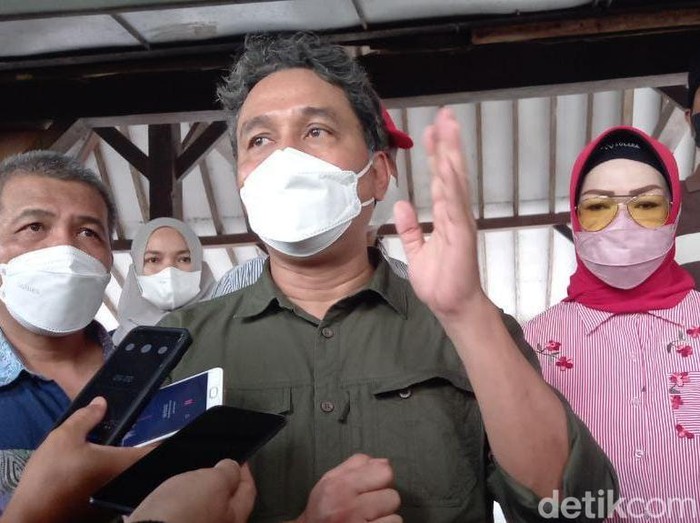 Geger Tembok Eks Keraton Kartasura Dijebol, Padahal SK BCB Segera Turun Geger Tembok Eks Keraton Kartasura Dijebol, Padahal SK BCB Segera Turun