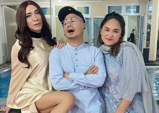 8 Foto Transformasi Aming Hingga Jadi 'Mina', Totalitas Tampil Seperti ...