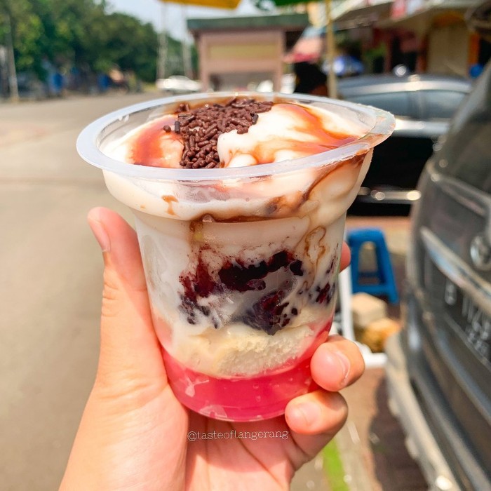 20 Es Podeng Rp 10 Ribuan yang Segar Legit
