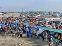 Penumpang Kapal di Pelabuhan Muara Angke Naik 200 Persen Hari Ini