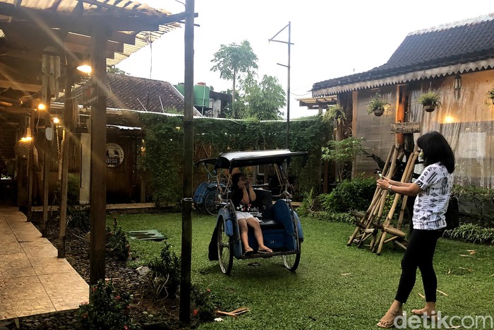 Umaeh Inyong, Sentuhan Ngapak di Restoran Khas Banyumasan