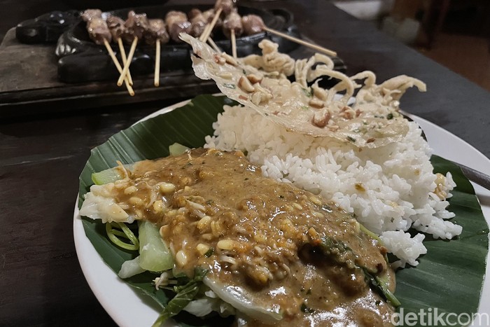 Umaeh Inyong, Sentuhan Ngapak di Restoran Khas Banyumasan