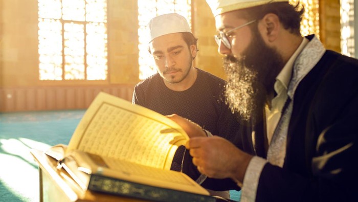 3 Macam Sunnah dalam Islam: Sunnah Qauliyah, Fi'liyah, dan Taqririyah 3 Macam Sunnah dalam Islam: Sunnah Qauliyah, Fi'liyah, dan Taqririyah