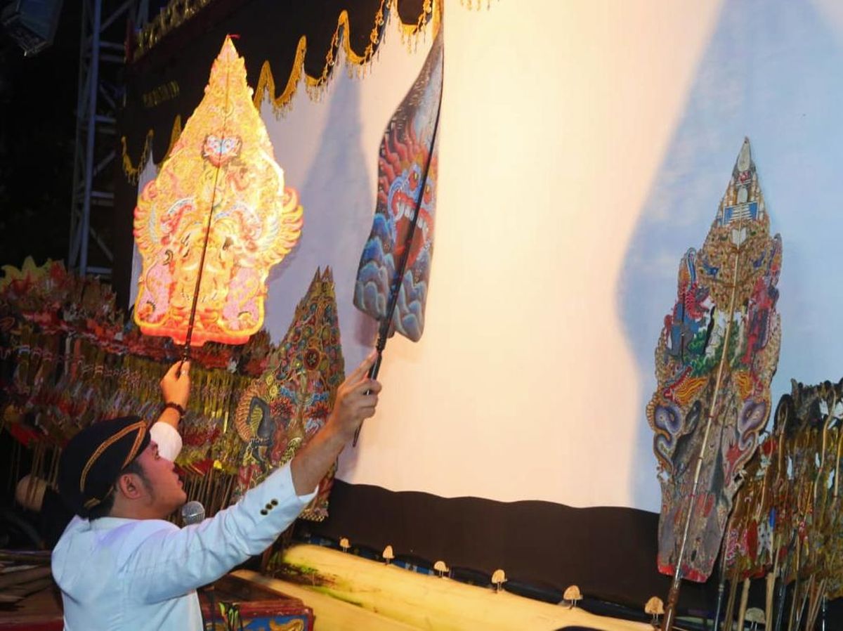 Wayang Gunungan Makna