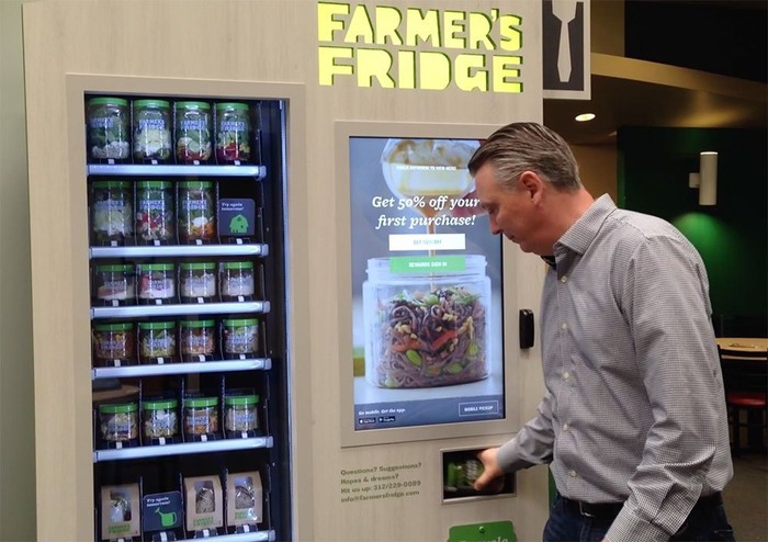 10 Vending Mesin Makanan Paling Unik di Dunia Ini Benar-benar Nyata!