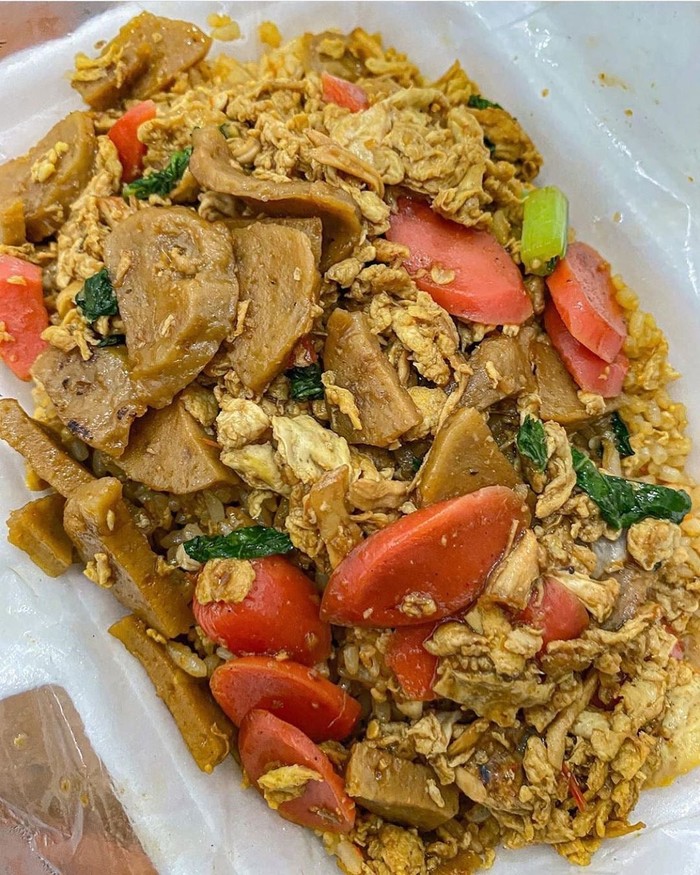 20 Nasi Goreng Gila Komplet Rp 20 Ribuan Ada di Sini!