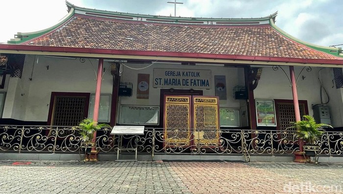 Unik, Santa Maria de Fatima, Gereja Bergaya Tionghoa di Glodok