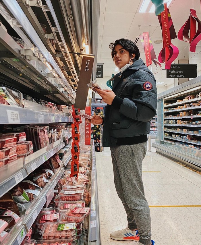 Selain Jago Tinju, Ini Potret El Rumi yang Hobi Makan Enak