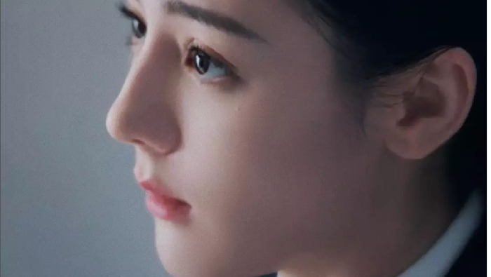 Potret Aktris Cantik Dilraba Dilmurat yang Sempat Diraba-raba di Bandara