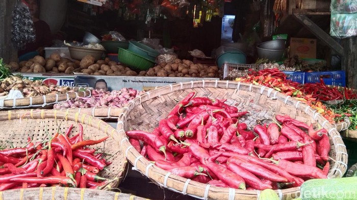 Jelang Idul Adha, Harga Cabai di Majalengka Makin Pedas Jelang Idul Adha, Harga Cabai di Majalengka Makin Pedas