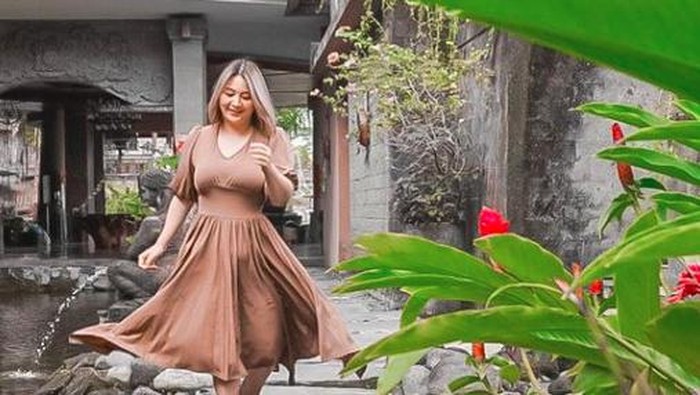 10 Potret Devy Anastasia MasterChef yang Diduga Main OnlyFans
