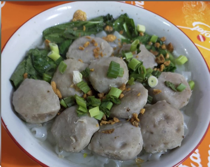 Mantul! 20 Bakso Gepeng Berkuah Segar Ada di Sini