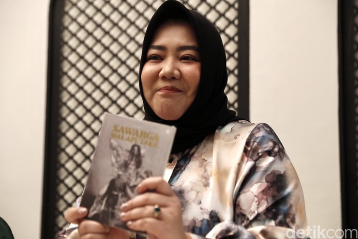 Samex Mengintai Risa Saraswati