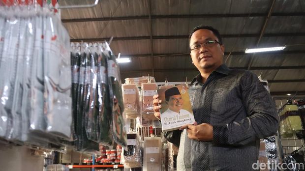 Kisah Sukses Aman, Juragan Kaus Kaki yang Terinspirasi CT Kisah Sukses Aman, Juragan Kaus Kaki yang Terinspirasi CT