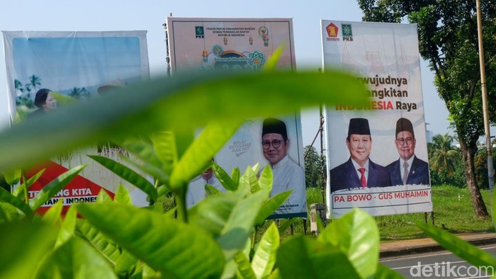 Ini Baliho Prabowo-Cak Imin di Tangsel, Udah Fix Duet Nih? Ini Baliho Prabowo-Cak Imin di Tangsel, Udah Fix Duet Nih?