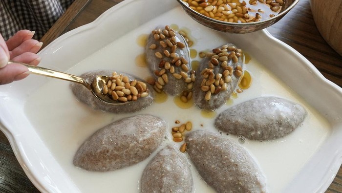 Kenalin Abir El Saghir, Koki Asal Lebanon yang Lagi Viral di TikTok