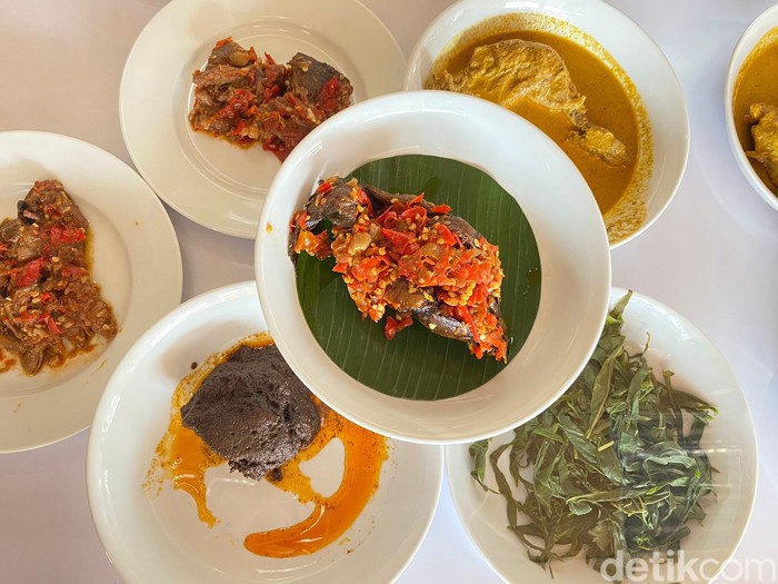 Arief Muhammad Buka RM Payakumbuah, Ini Menu Khasnya