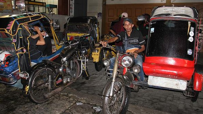 Brummm... Moge Jadul Ini Dimodif Jadi Becak Motor di Siantar