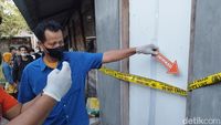Rumah Jagal Anjing di Surabaya Di-police Line Usai Olah TKP