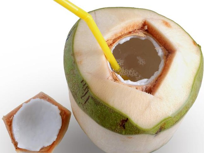 13 Manfaat Air Kelapa Untuk Memasak Dan Kesehatan Tubuh