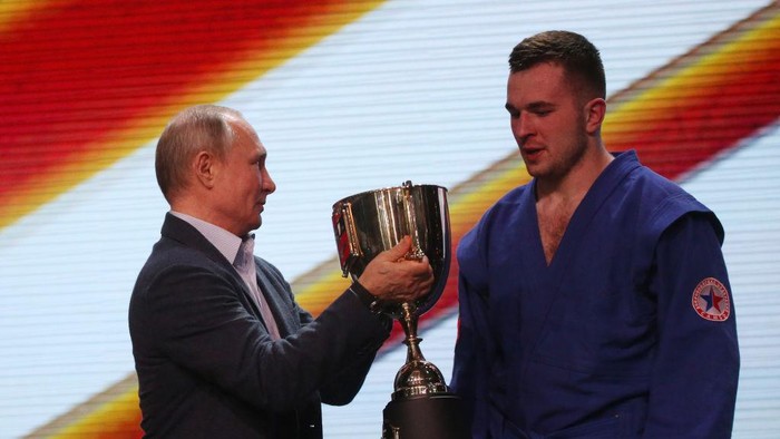 Sambo yang Mematikan: Diandalkan Khabib, Diperhatikan Putin