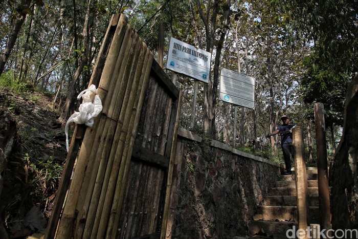 Potret Batu Unik di Atas Bukit Garut yang Terlupakan