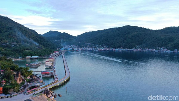 Indahnya Tarempa dari Udara, Kota Pelabuhan Paling Sibuk di Anambas