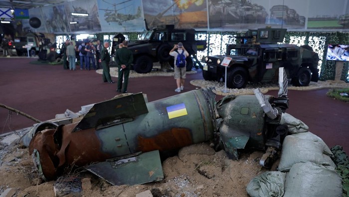 Giliran Rusia yang Pamer Senjata Rampasan Perang, Tank hingga Drone Giliran Rusia yang Pamer Senjata Rampasan Perang, Tank hingga Drone
