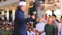 Cak Nun Minta Maaf Usai Kesambet Ibaratkan Jokowi Seperti Firaun