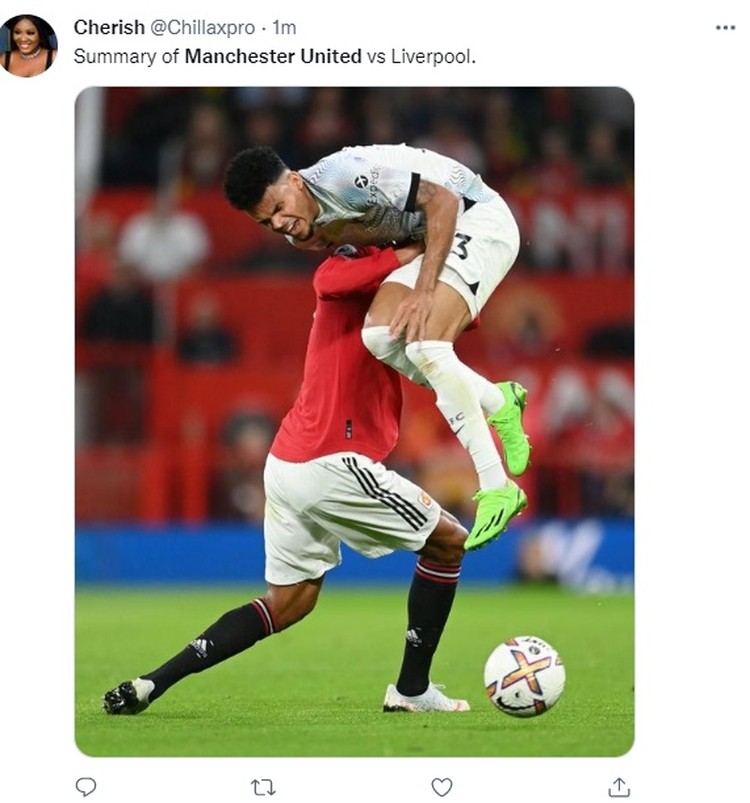 Meme Kocak Manchester United Bantai Liverpool di Old Trafford