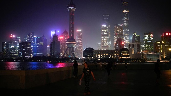 Saat Lanskap Kota Shanghai Gelap Gulita