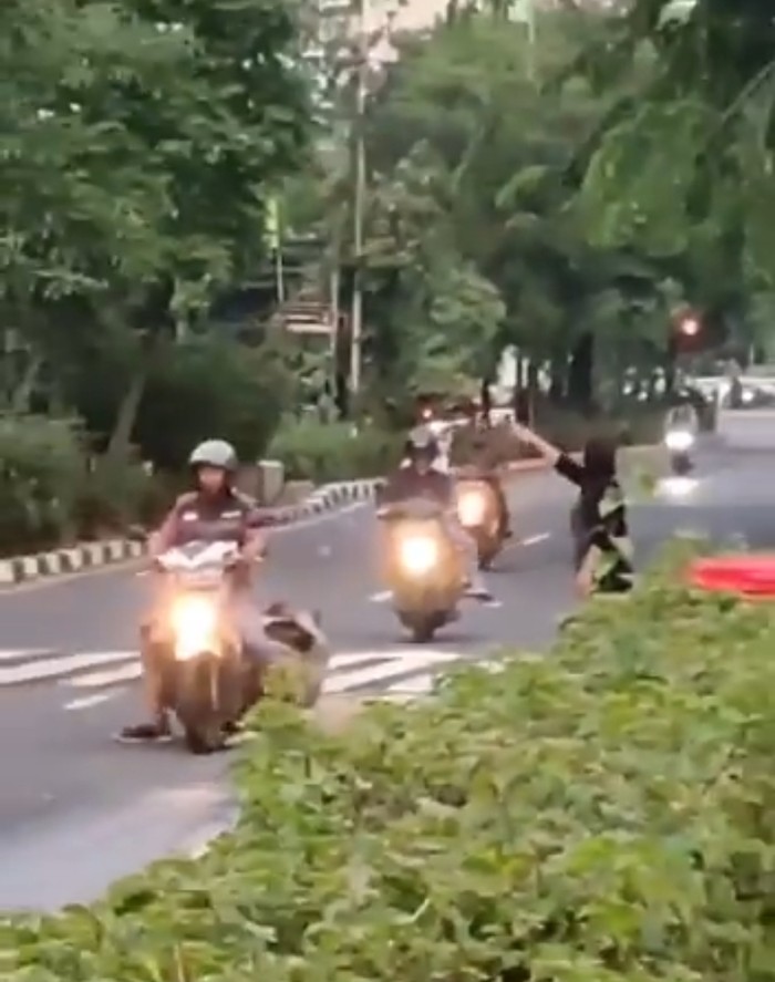 Before After Polisi Tidur Viral Bikin Celaka di Sunter, Kini Dibongkar