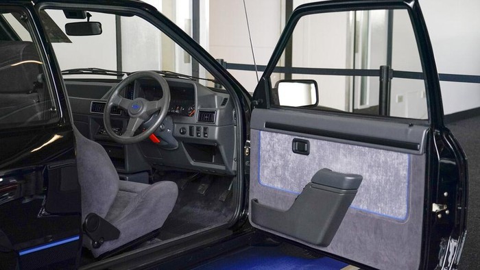 Mobil Ford Escort Langka Milik Putri Diana Dilelang, Begini Wujudnya