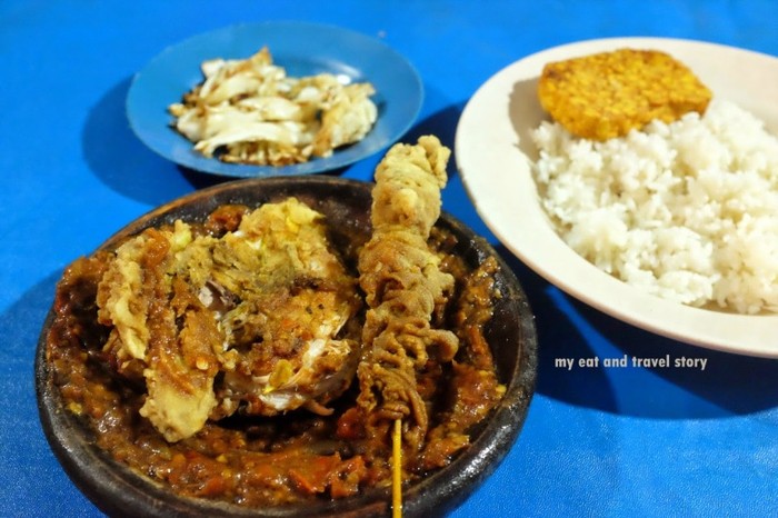 Pedas Mantap! 20 Pecel Lele & Ayam Rp 20 Ribuan Ada di Sini