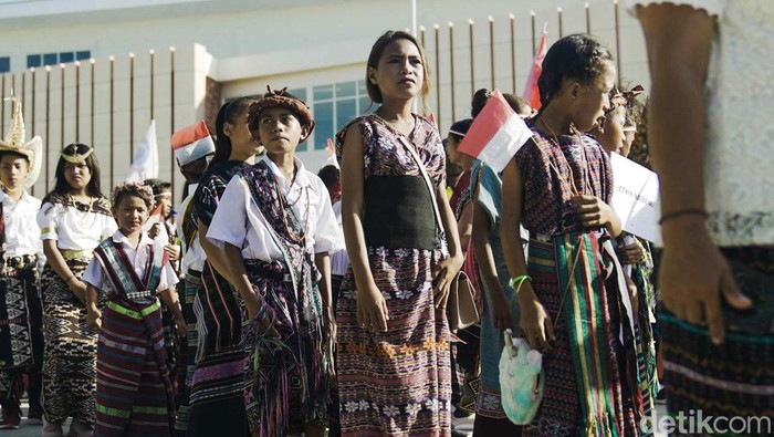 Potret Nasionalisme Lewat Karnaval Budaya di Batas RI-Timor Leste