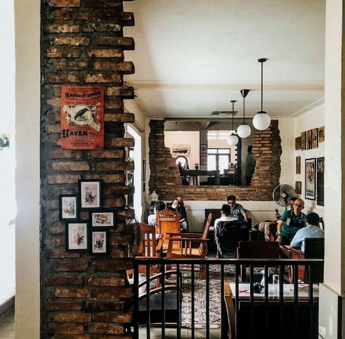 10 Kafe dan Restoran Berdesain Antik di Jakarta Ini Bikin Nostalgia!