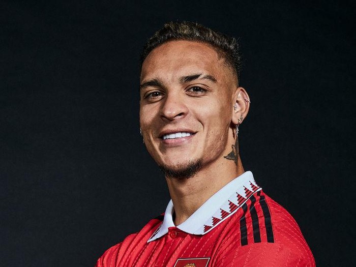 Girangnya Antony Diperkenalkan Sebagai Pemain MU