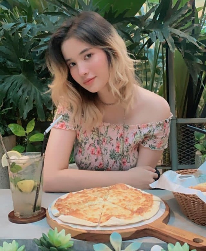 Aspri ke-15 Hotman Paris Main Sinetron, Ini Momen Kulinerannya