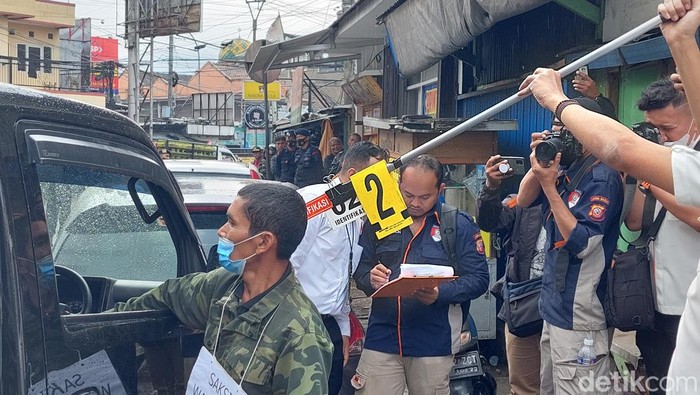 Rekonstruksi Pembunuhan Pensiunan TNI di Lembang Peragakan 27 Adegan Rekonstruksi Pembunuhan Pensiunan TNI di Lembang Peragakan 27 Adegan