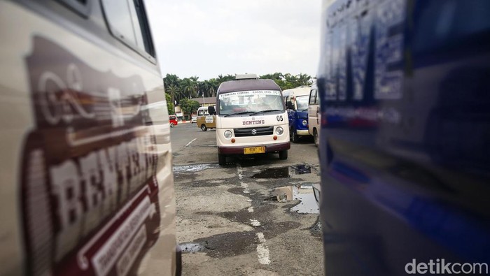 Asyik... Naik Angkot 'Si Benteng' dan Bus Tayo di Tangerang Gratis Lho