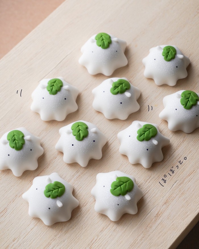 Baker Jepang Ini Bikin Macaron dan Mochi Berbentuk Karakter Lucu