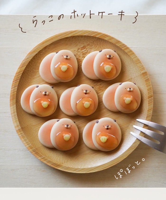 Baker Jepang Ini Bikin Macaron dan Mochi Berbentuk Karakter Lucu