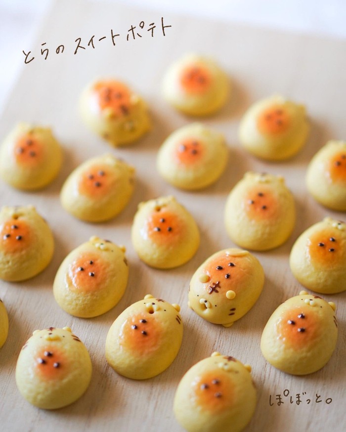 Baker Jepang Ini Bikin Macaron dan Mochi Berbentuk Karakter Lucu