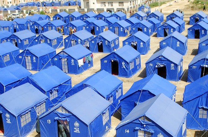 Penampakan Ratusan Tenda Biru untuk Pengungsi Banjir Pakistan
