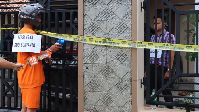 Kronologi Polisi Tembak Polisi di Lampung Tengah Hasil Rekonstruksi Kronologi Polisi Tembak Polisi di Lampung Tengah Hasil Rekonstruksi
